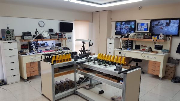 Ανιχνευτές Μετάλλων - Χρυσού Κυρίτσης | 200+ Προϊόντα